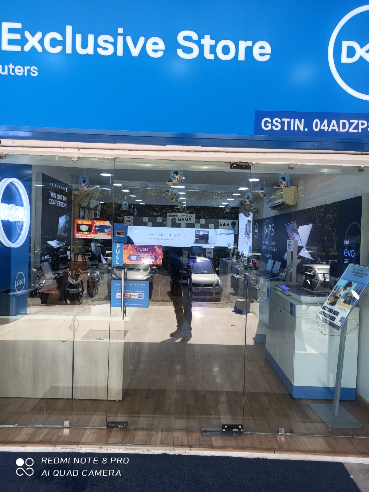 Dell showroom near me store